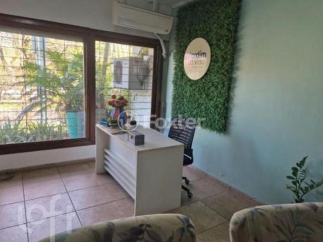 Casa, 3 dormitórios, 300 m², em Boa Vista
