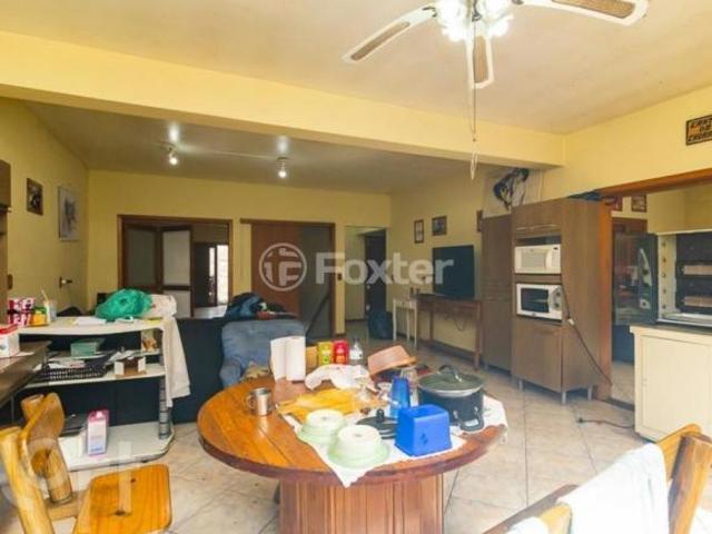 Casa, 3 dormitórios, 300 m², em Glória