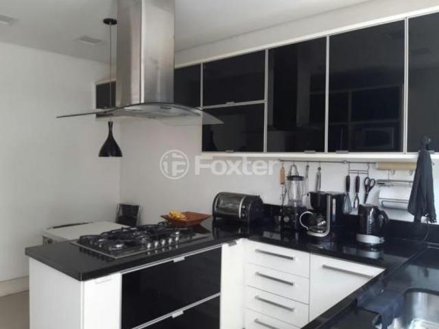 Casa, 3 dormitórios, 300 m², em Jardim Leonor
