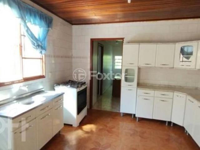 Casa, 3 dormitórios, 300 m², em Lomba do Pinheiro
