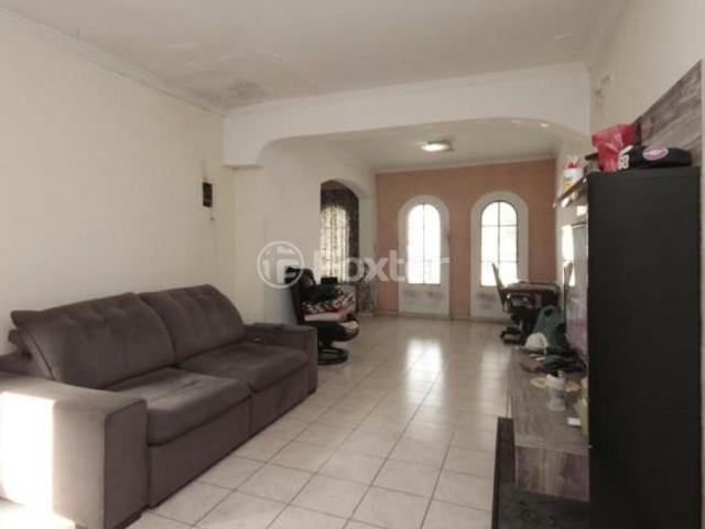 Casa, 3 dormitórios, 300 m², em Vila Dom Pedro I