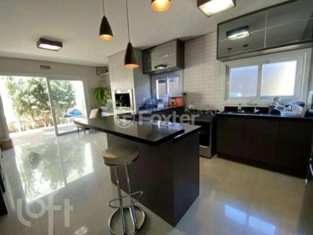 Casa, 3 dormitórios, 300 m², em Vila Ipiranga