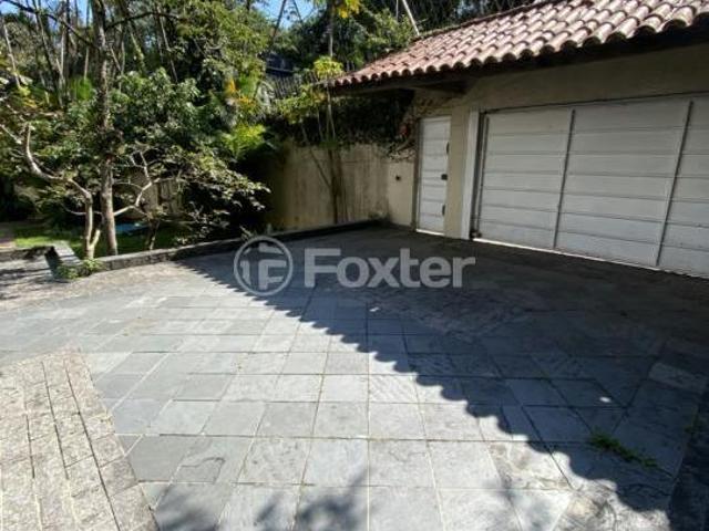 Casa, 3 dormitórios, 300 m², em Vila Suzana