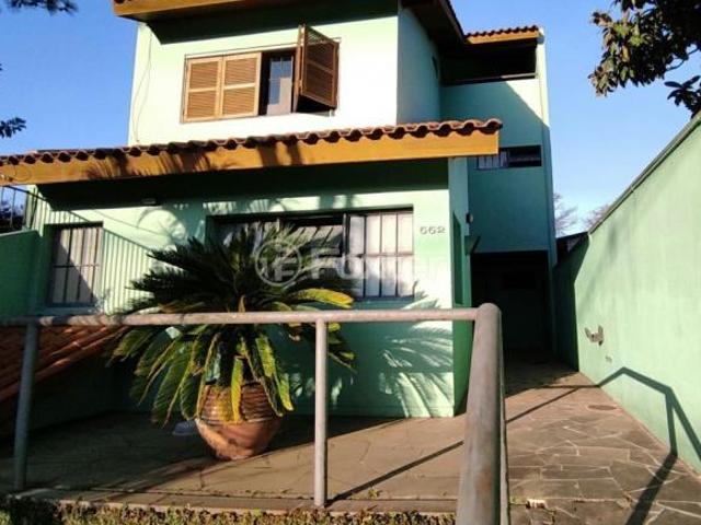 Casa, 3 dormitórios, 301.27 m², em Bom Jesus