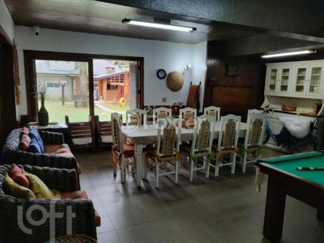 Casa, 3 dormitórios, 314 m², em Vila Suzana