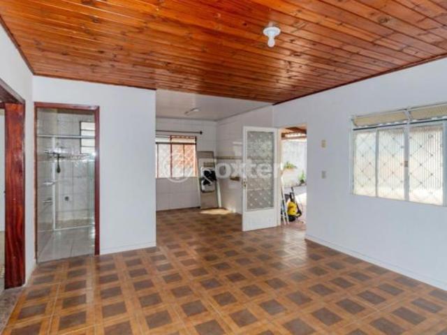Casa, 3 dormitórios, 310 m², em Morro Santana