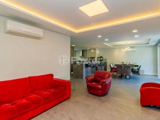 Casa, 3 dormitórios, 310 m², em Três Figueiras