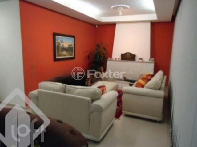 Casa, 3 dormitórios, 322 m², em Cristal