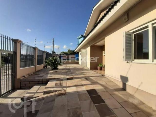 Casa, 3 dormitórios, 338 m², em Esplanada
