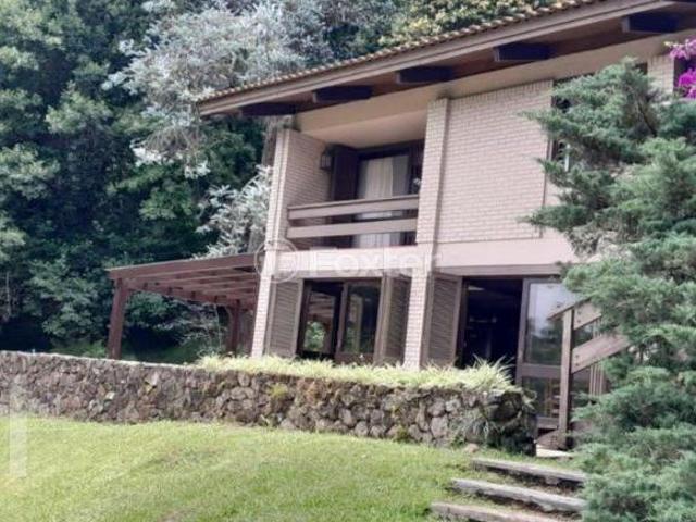 Casa, 3 dormitórios, 333.8 m², em Lago Negro
