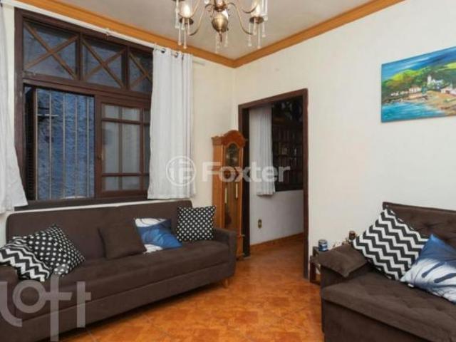 Casa, 3 dormitórios, 345 m², em Centro Histórico