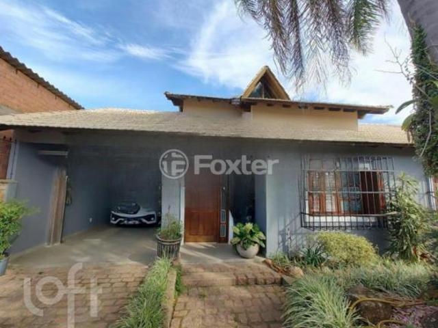 Casa, 3 dormitórios, 340 m², em Restinga