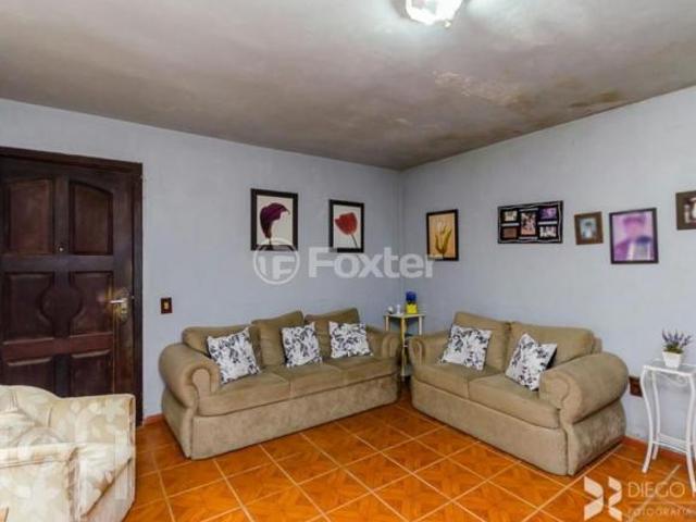 Casa, 3 dormitórios, 369.6 m², em Jardim Botânico