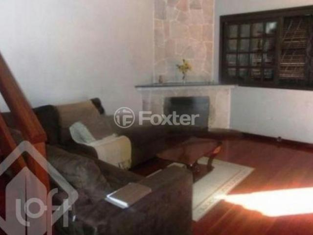 Casa, 3 dormitórios, 360 m², em Cristo Redentor