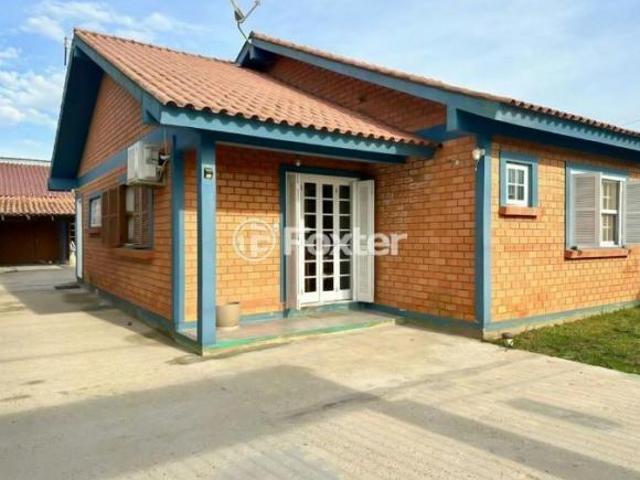 Casa, 3 dormitórios, 360 m², em Belém Novo