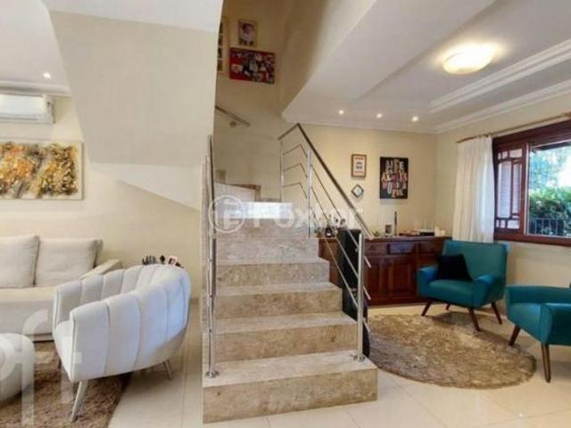 Casa, 3 dormitórios, 360 m², em Espírito Santo