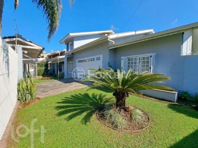 Casa, 3 dormitórios, 360 m², em São José
