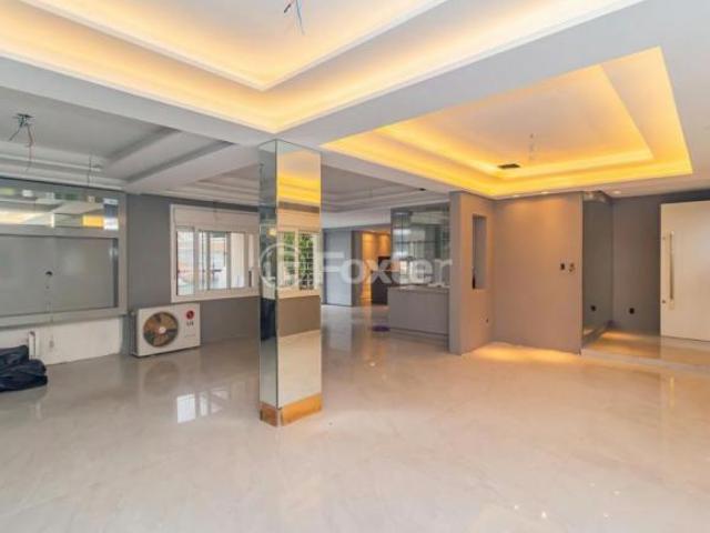 Casa, 2 dormitórios, 370 m², em Três Figueiras
