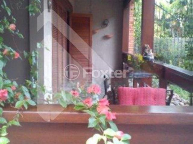 Casa, 3 dormitórios, 373 m², em Serraria