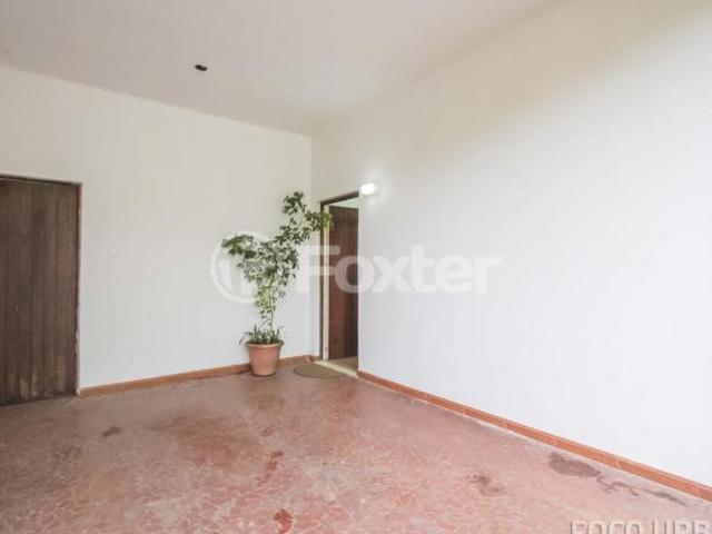 Casa, 3 dormitórios, 380 m², em Menino Deus