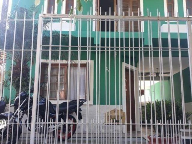 Casa 3 dormitórios, 7 vagas Hípica, Porto Alegre RS