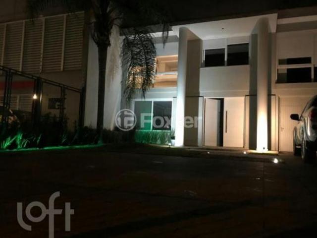 Casa, 3 dormitórios, 408 m², em Navegantes