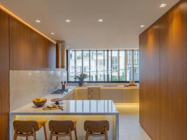 Casa, 3 dormitórios, 409 m², em Três Figueiras