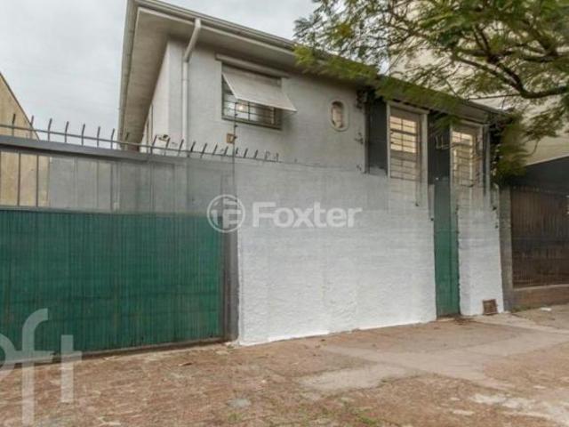 Casa, 3 dormitórios, 400 m², em Floresta