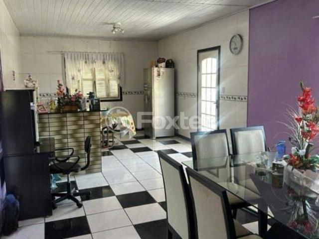 Casa, 3 dormitórios, 450 m², em Cristal