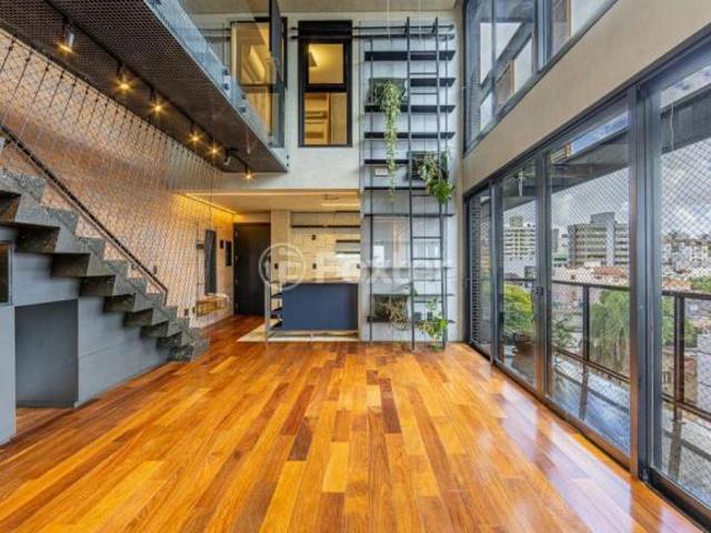 Casa, 3 dormitórios, 484 m², em Chácara das Pedras