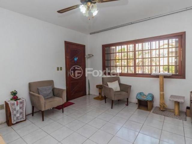 Casa, 3 dormitórios, 497.4 m², em Tristeza