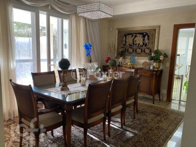Casa, 3 dormitórios, 499 m², em Jardim Vitória Régia