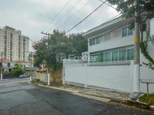 Casa, 3 dormitórios, 600 m², em Jardim da Glória