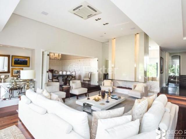 Casa, 3 dormitórios, 600 m², em Vila Assunção