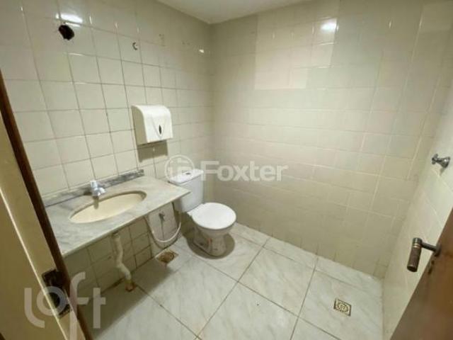 Casa, 3 dormitórios, 617 m², em Santo Antônio