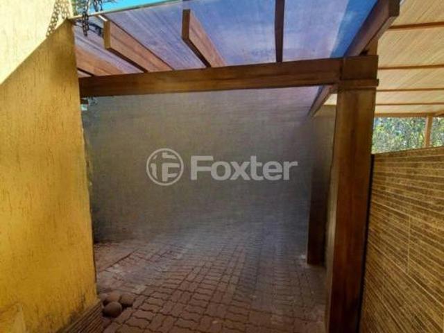 Casa, 3 dormitórios, 68.72 m², em Feitoria