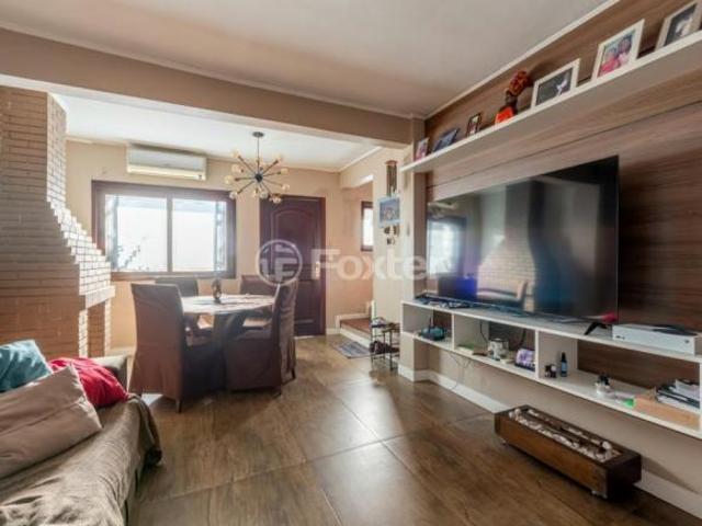 Casa, 3 dormitórios, 85.65 m², em Farrapos