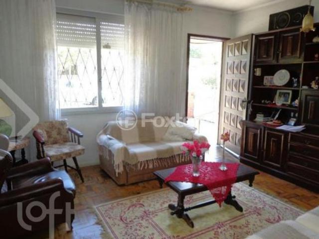 Casa, 3 dormitórios, 93.87 m², em Santa Tereza