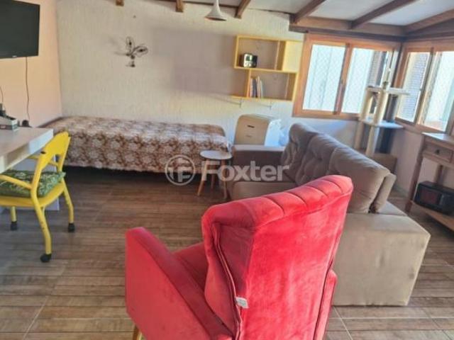 Casa, 3 dormitórios, 95 m², em Belém Novo