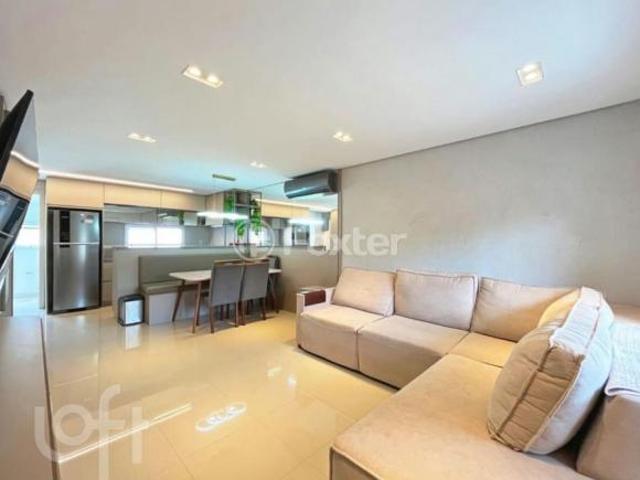 Casa, 3 dormitórios, 95 m², em Hípica