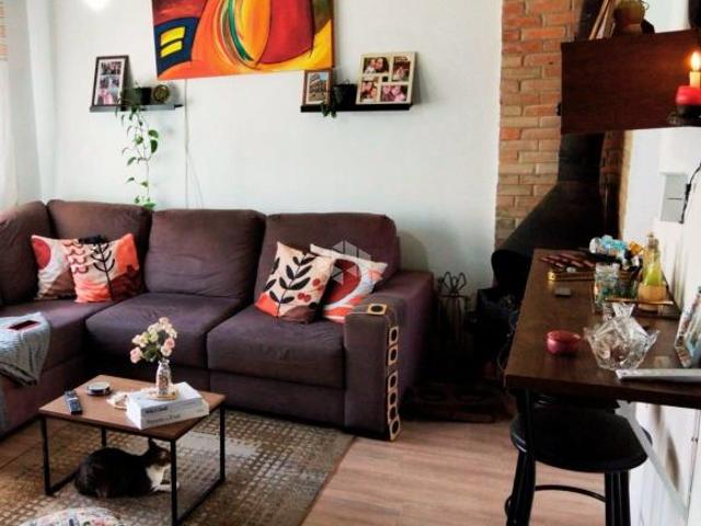 Casa 3 dormitórios com pátio + piscina Jardim Carvalho