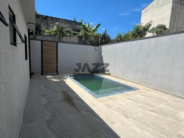 Casa 3 Dormitórios com Piscina Área Gourmet 2 Vagas