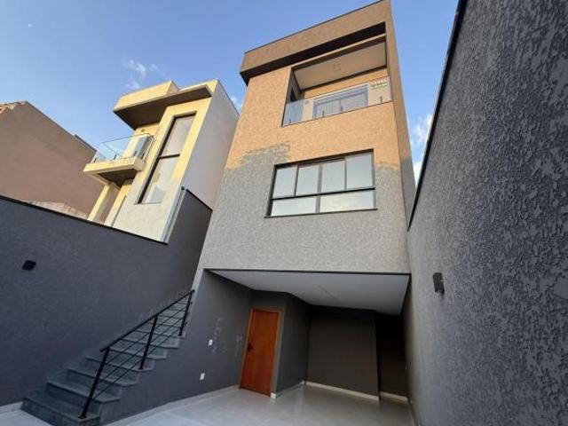 Casa 3 Dormitórios com Piscina e 3 Vagas Villas do Jaguari