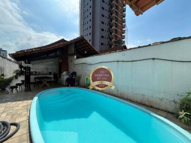 Casa 3 dormitórios com piscina no Canto do Forte, Praia Grande/SP