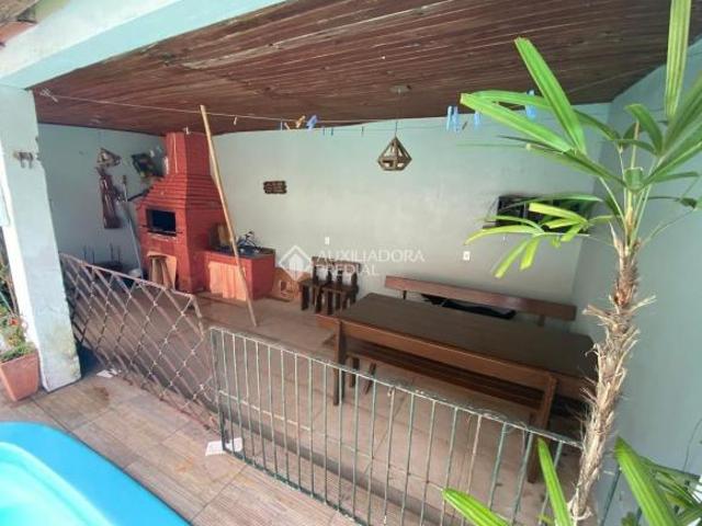 Casa 3 quartos com piscina no Porto Verde Alvorada
