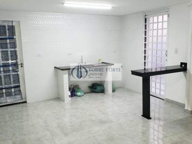 Casa 3 dormitórios com Suíte na Vila Maria Alta 1 vaga de garagem
