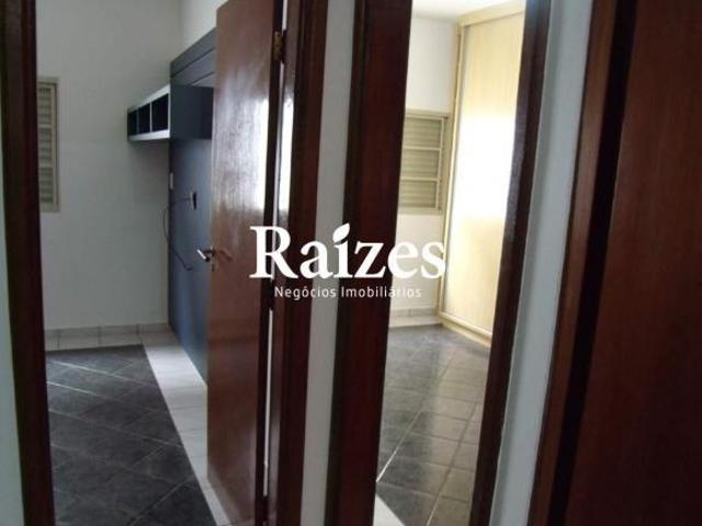 Casa 3 Dormitórios com Suíte | 3 Vagas, Jardim Patrícia – Uberlândia