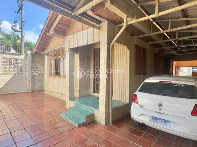 Casa 3 dormitórios com 1 suíte no bairro Liberdade em Novo Hamburgo