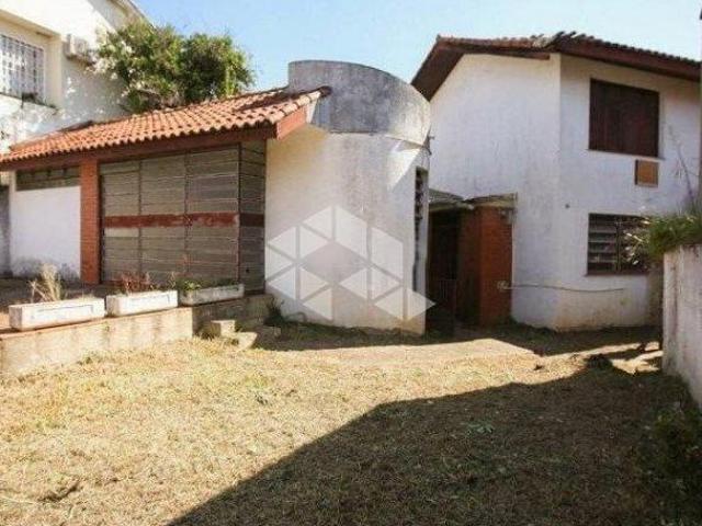 Casa 3 dormitórios com 250m² bairro Três Figueiras