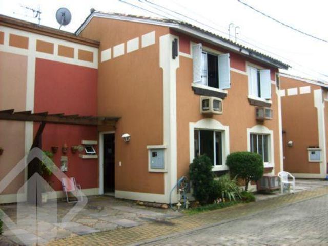 CASA 3 DORMITÓRIOS COM 2 PISOS
